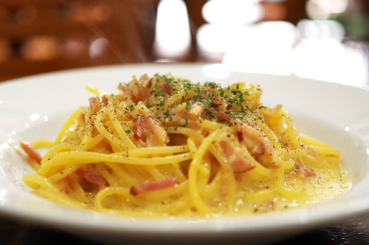 Fettuccine Alfredo - In nur 15 Minuten frisch genießen